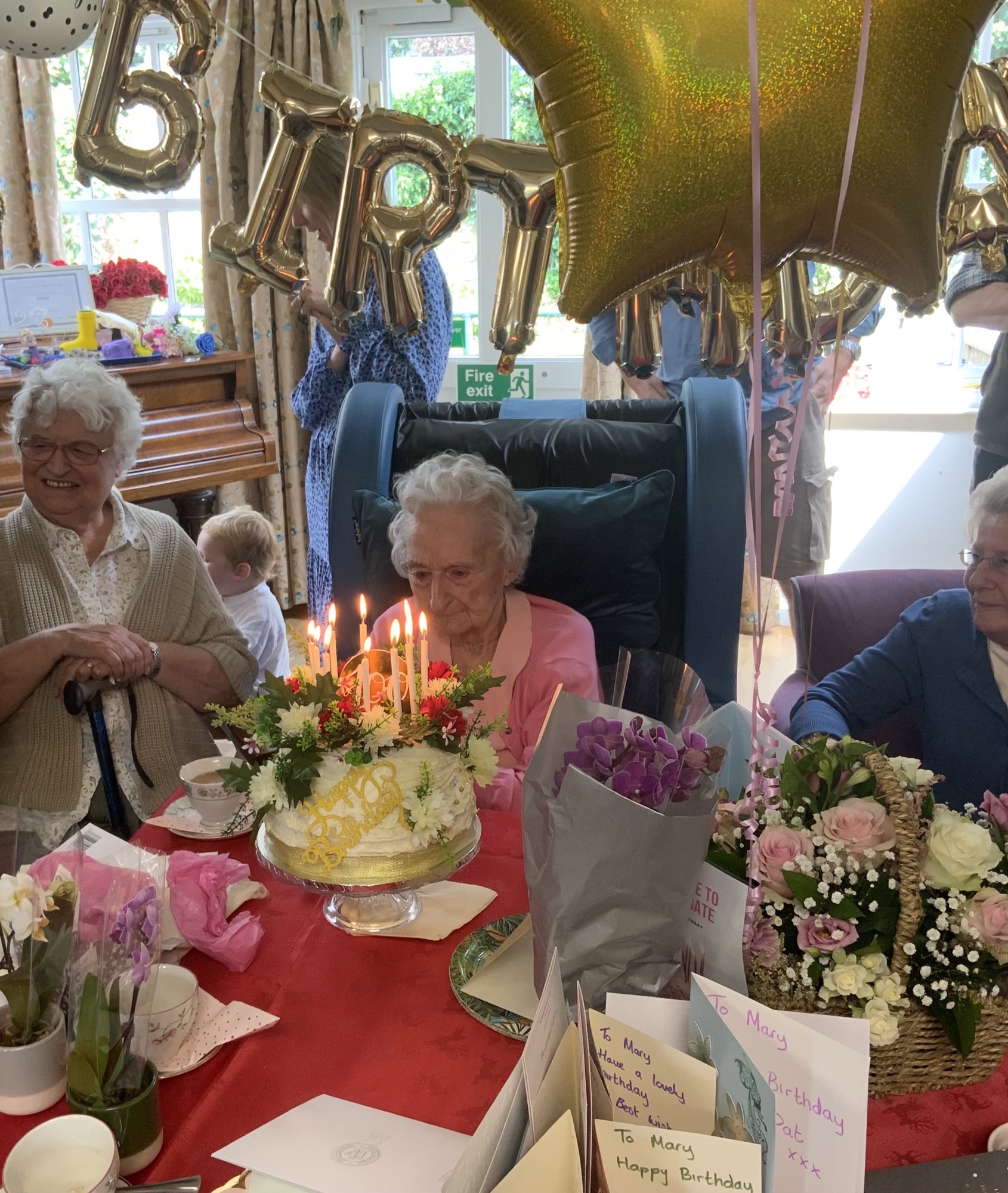 Centenarian Mary’s secret to long life is working hard... and enjoying ...
