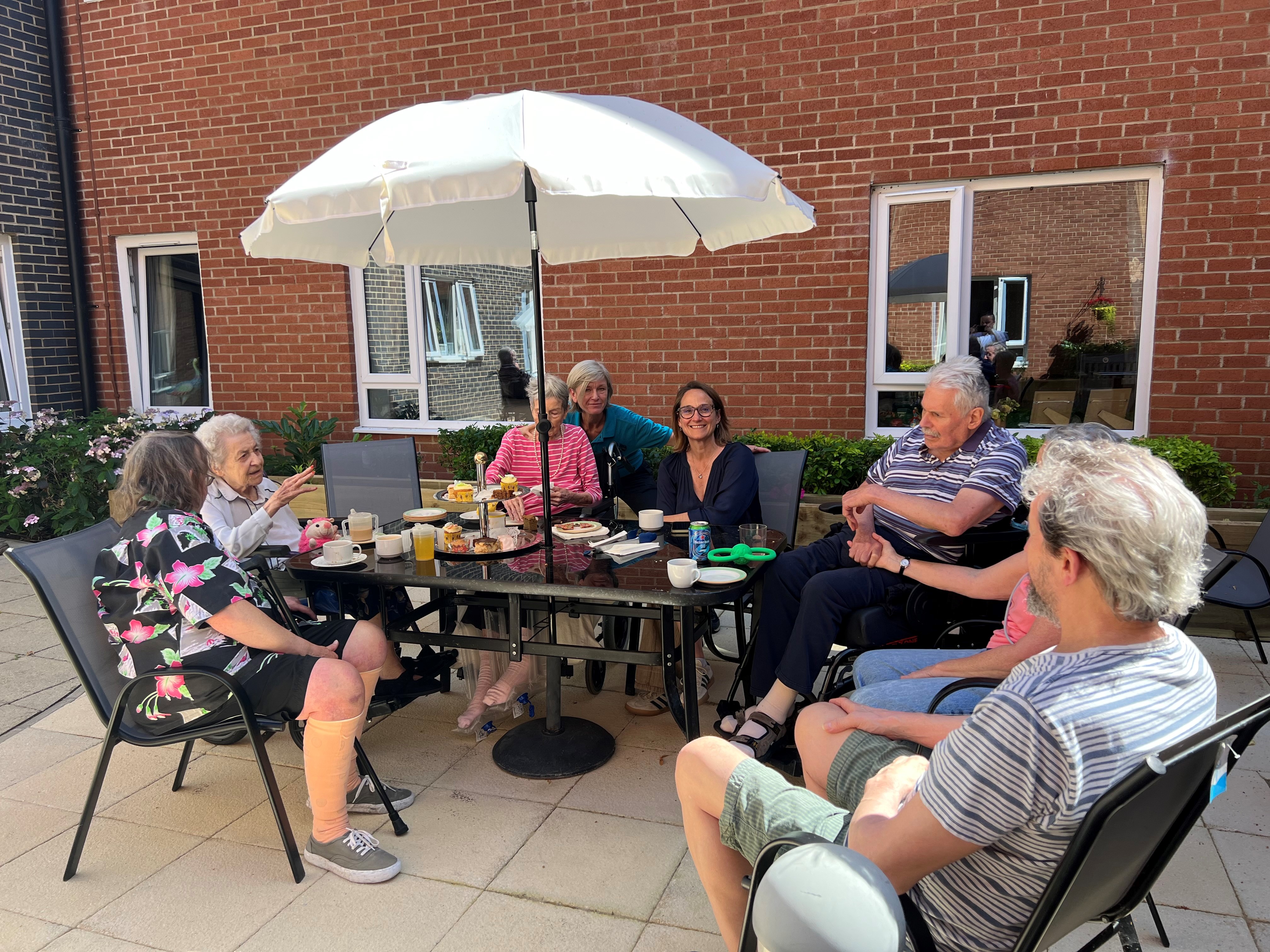 Chilterns Court welcomes Caroline Newton at Care Home Open Week ...