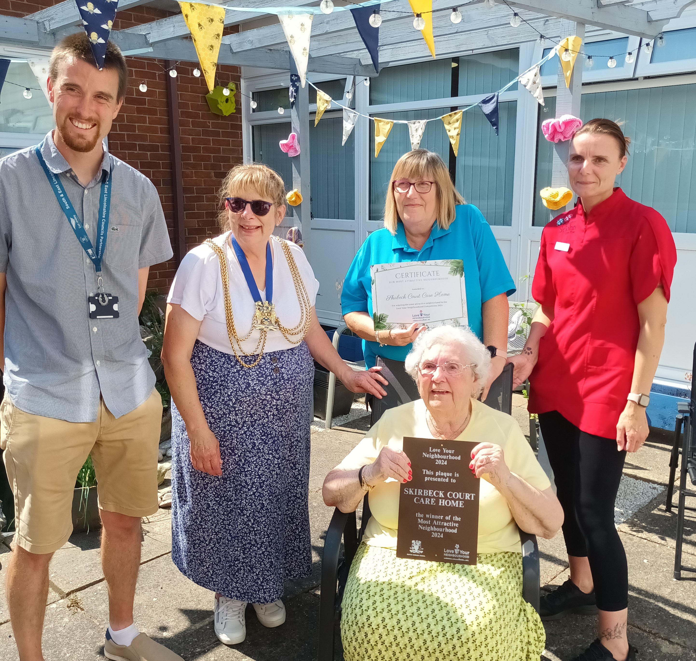 Skirbeck Court care home garden wins Most Attractive Neighbourhood ...
