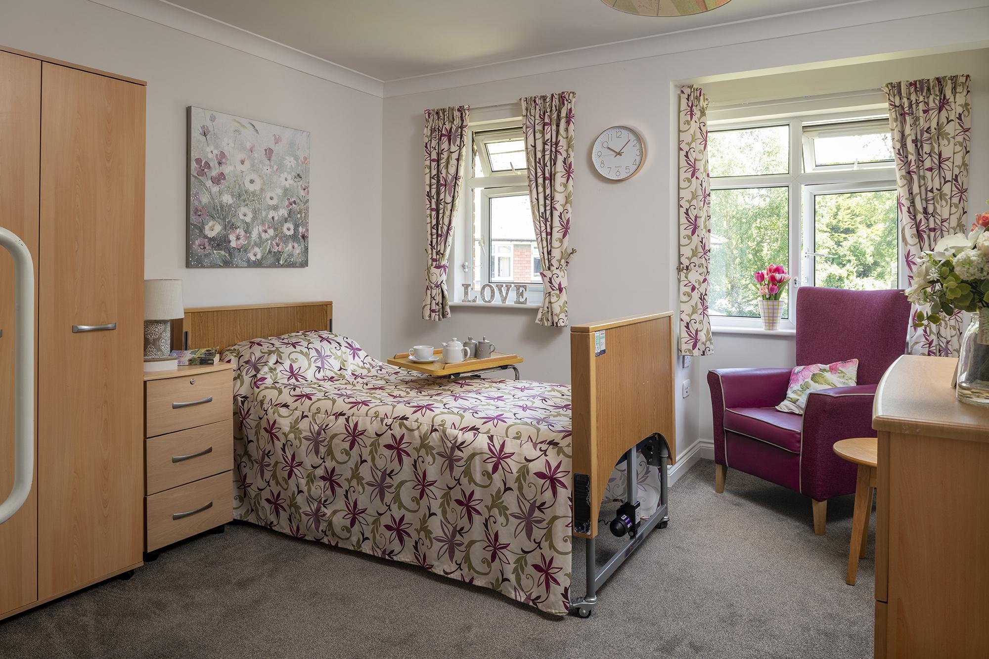Coombe End Court | Care Home in Marlborough | OSJCT