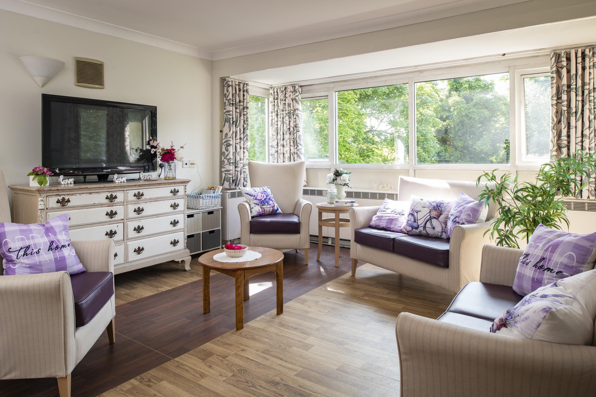 Townsend House | Care Home in Headington | OSJCT