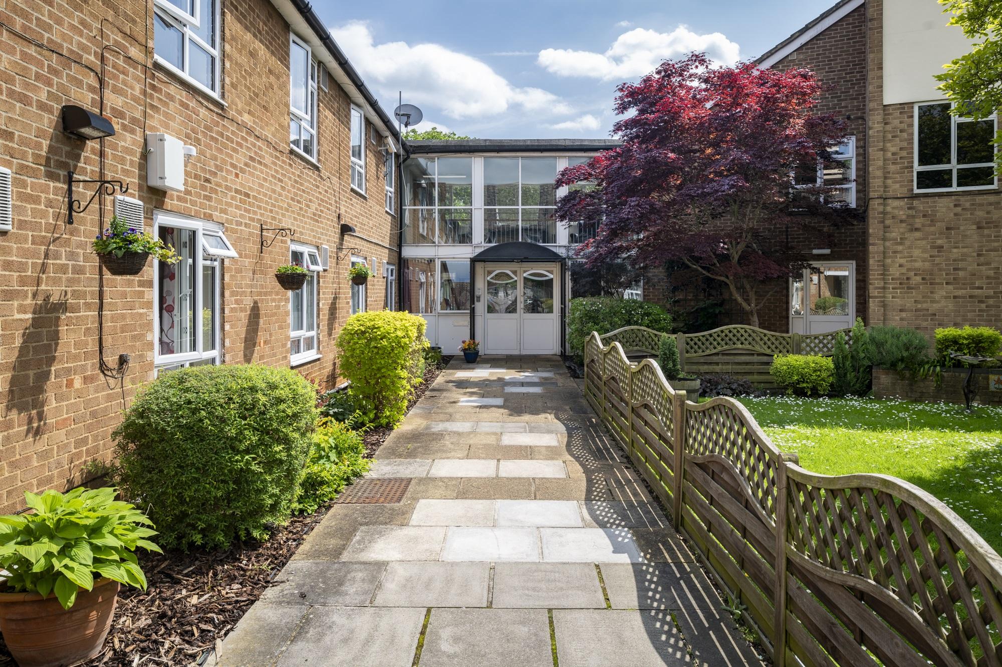 Townsend House | Care Home in Headington | OSJCT