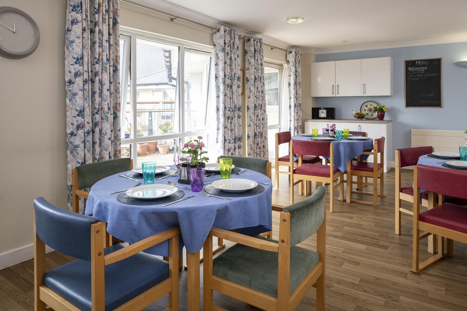Lent Rise House | Care Home in Burnham, Slough | OSJCT